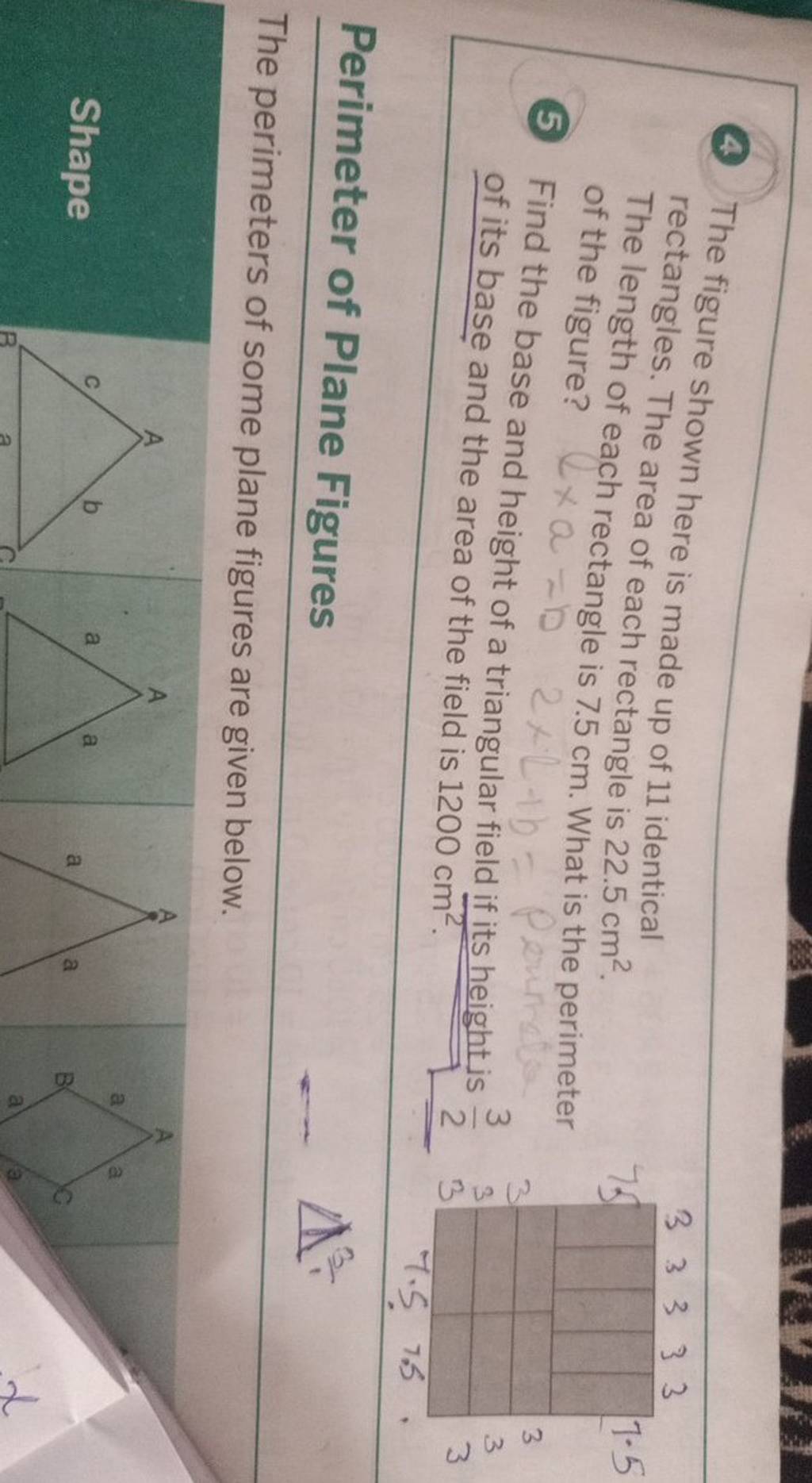 (4) The figure shown here is made up of 11 identical rectangles. The area..