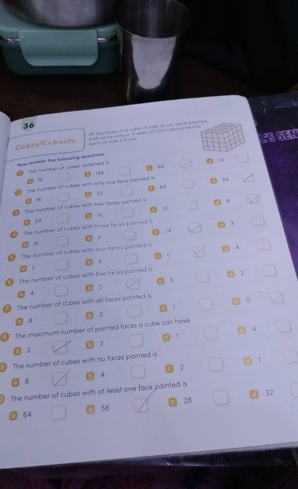36 Cubes/Cuboids Ane faces of a cute of vide 10 cm were panted Now answer..